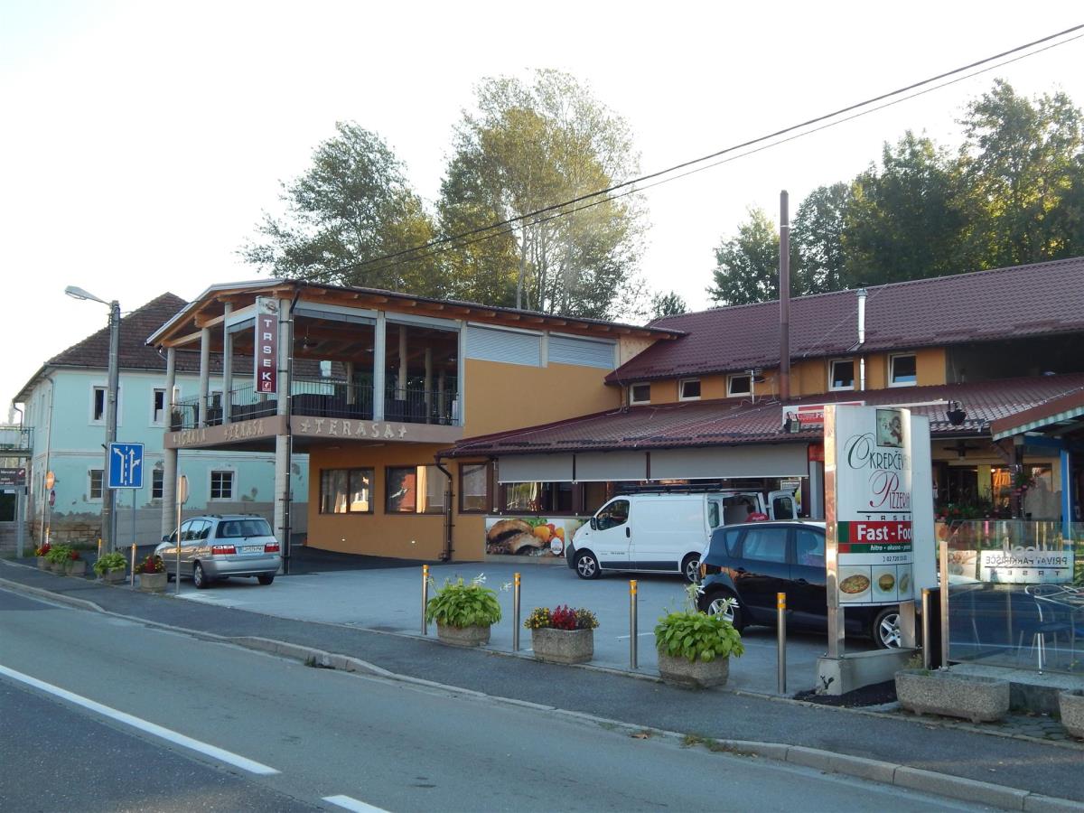 Okrepčevalnica in Pizzeria Trsek - benedikt.si